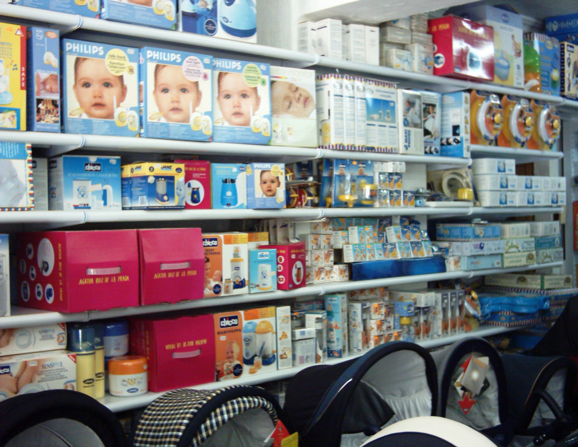 Expositores para Comercios | estanterias metálicas ESME